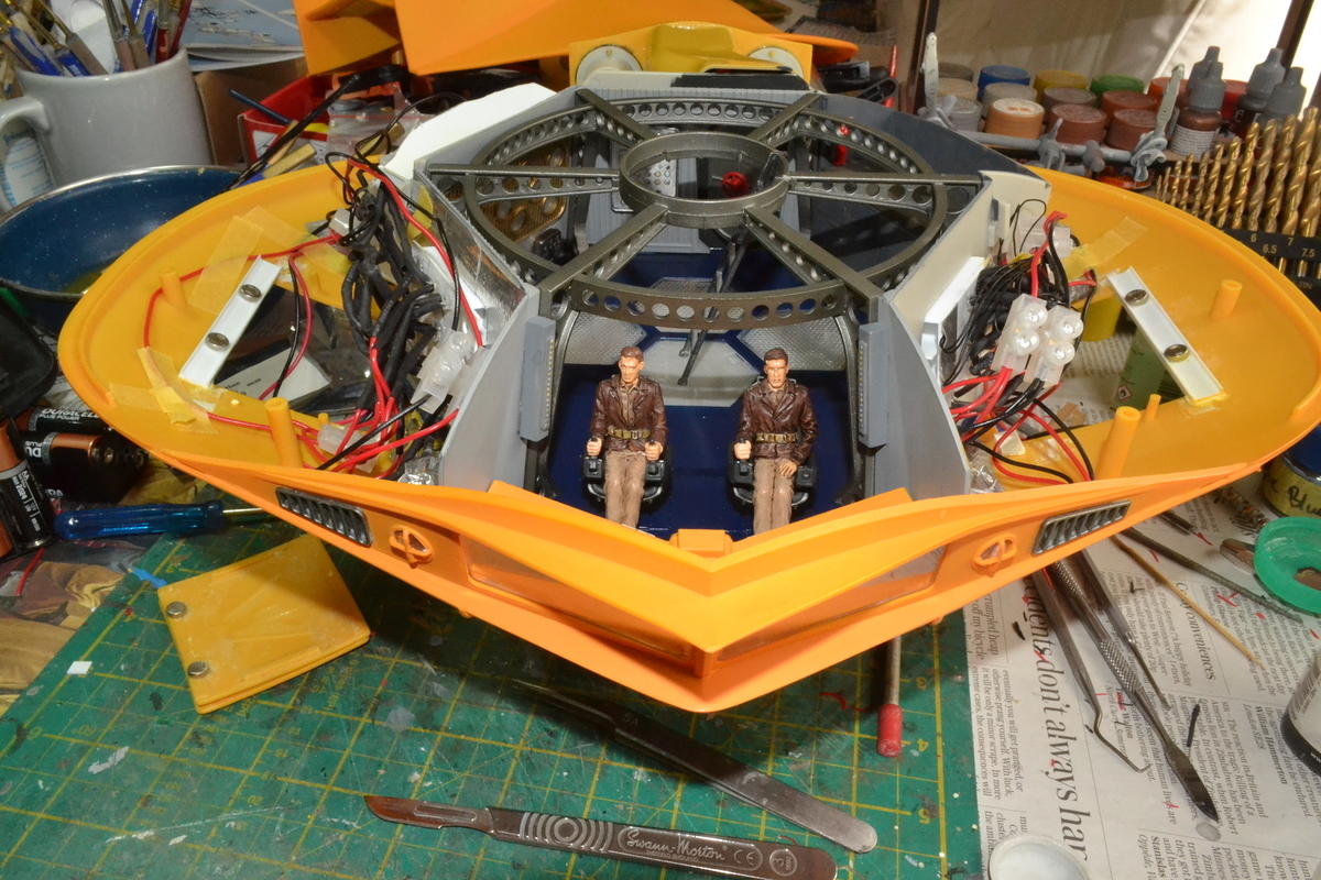 1:32 Flying Sub from "Voyage to the Bottom of the Sea" from Moebius ...