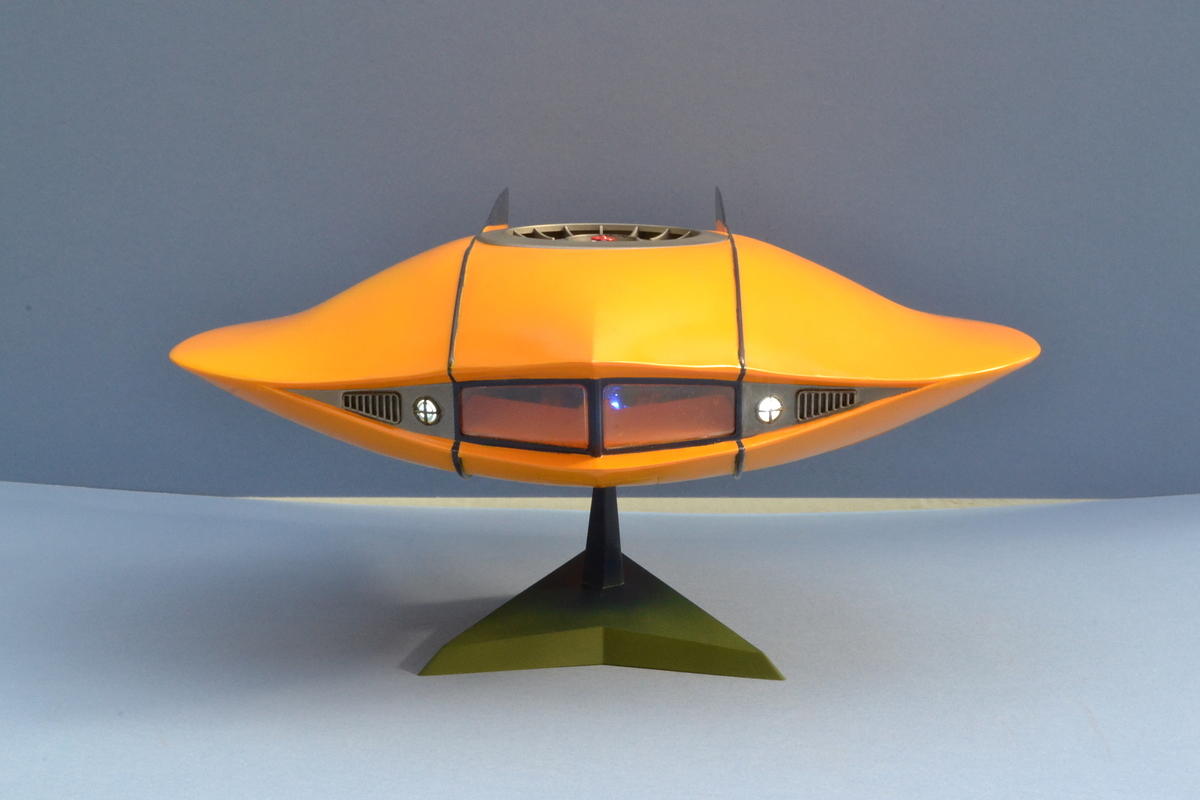 1:32 Flying Sub from "Voyage to the Bottom of the Sea" from Moebius ...