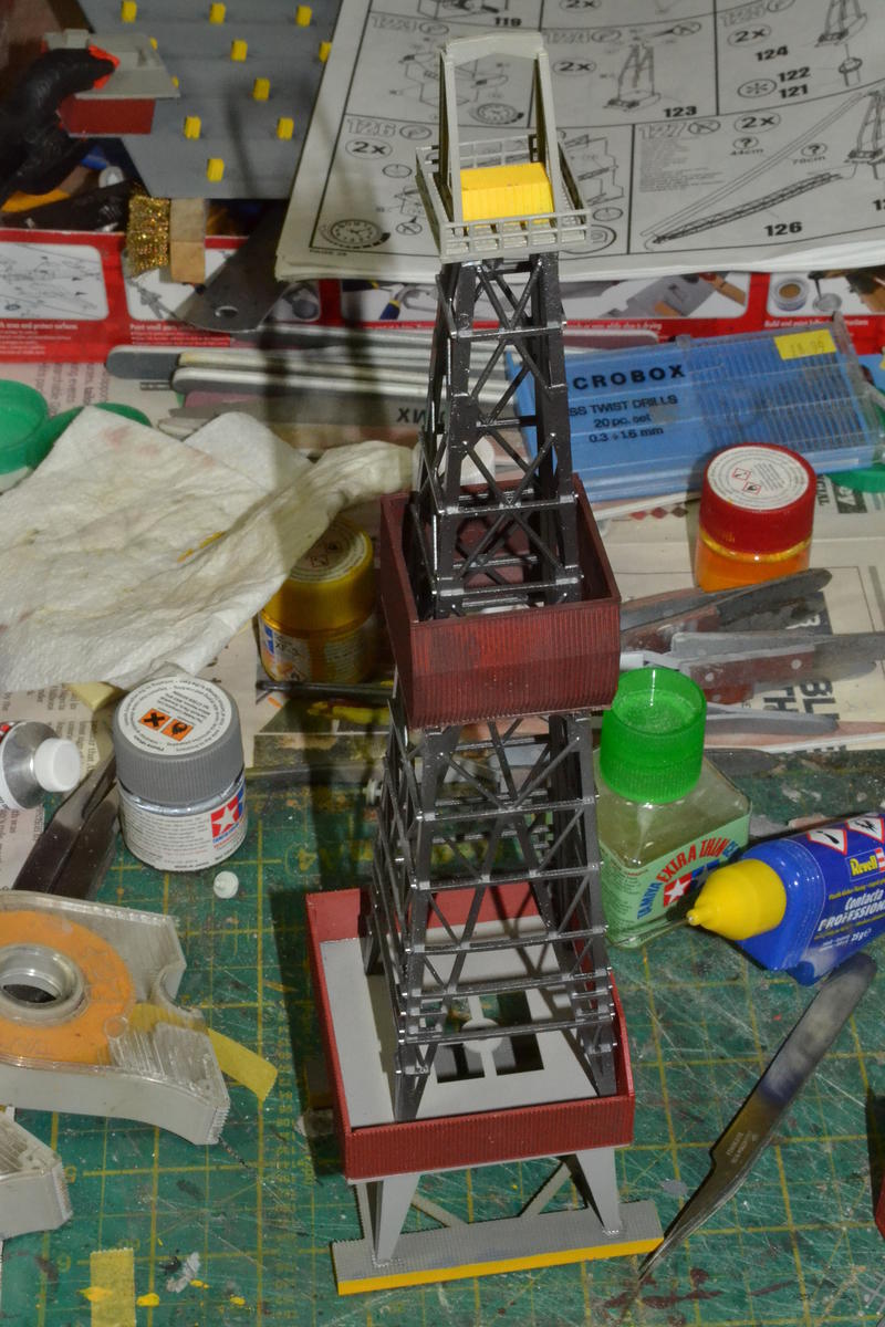 1:200 Revell North Cormorant Oil Rig - Page 3 - Work in Progress ...