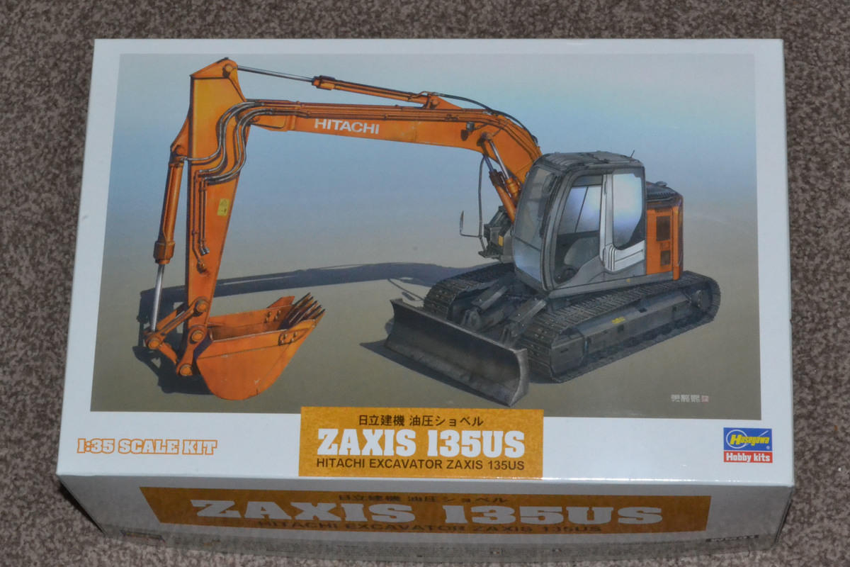 Hitachi Zaxis 135US excavator, 1:35 scale from Hasegawa - Ready For ...