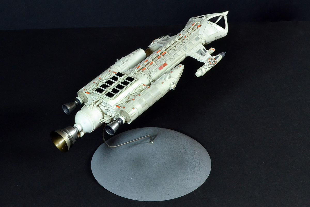 MPC/Round 2 1:72 Hawk Mk IX from Space:1999 - Ready for Inspection - SF ...