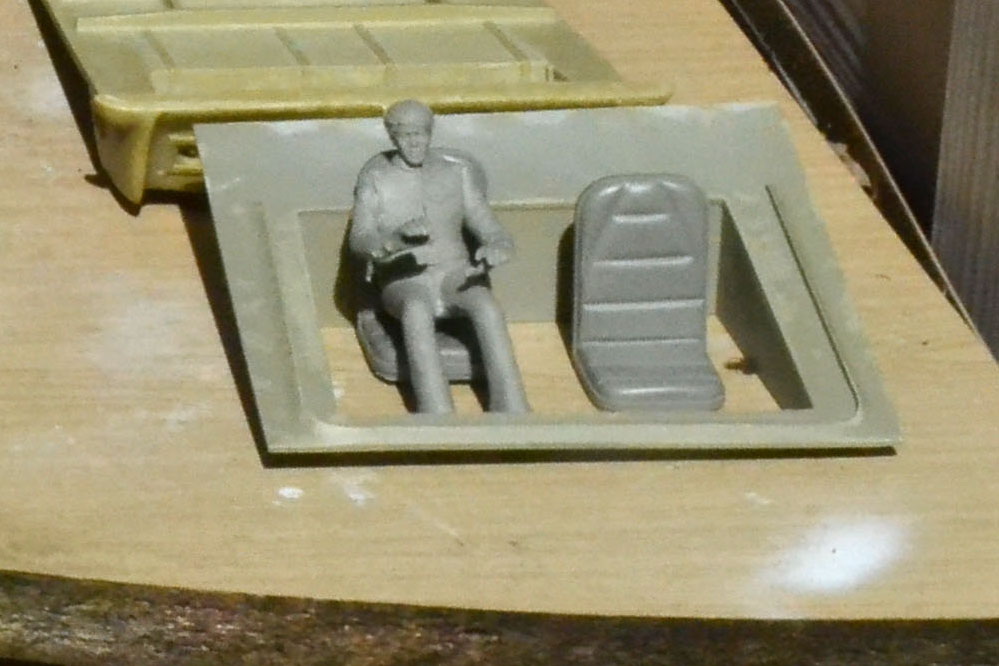 Studio Scale UFO SHADO Mobile from Kits for Cash [COMPLETED finally ...