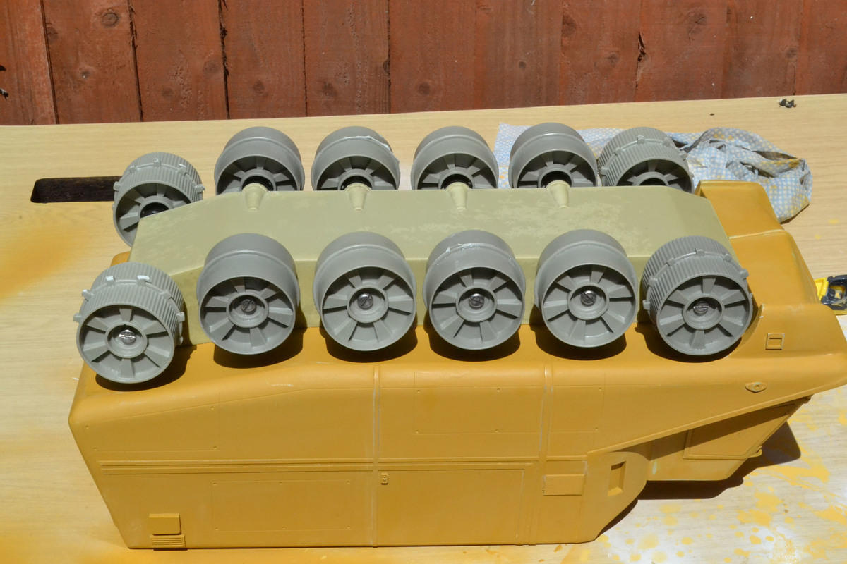 Studio Scale UFO SHADO Mobile from Kits for Cash [COMPLETED finally ...