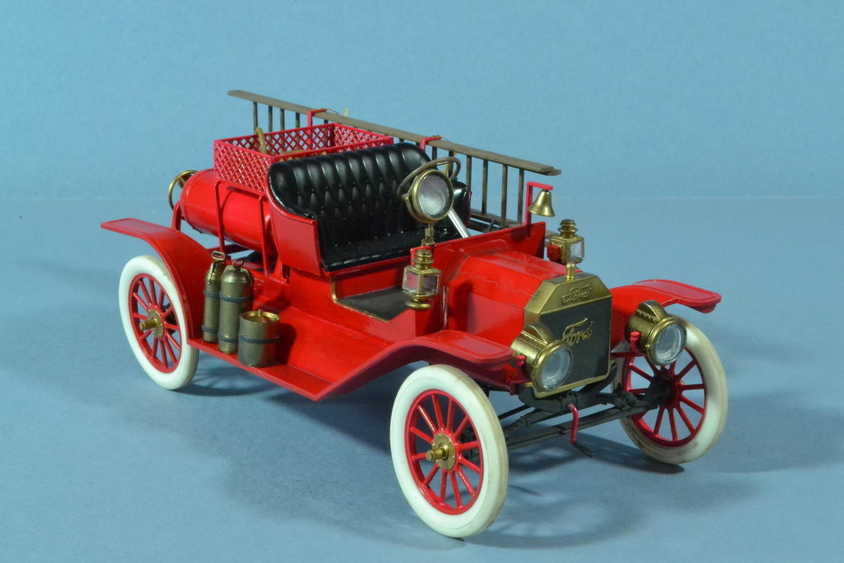 1:24 Ford Model T Fire Engine from ICM - Ready For Inspection ...