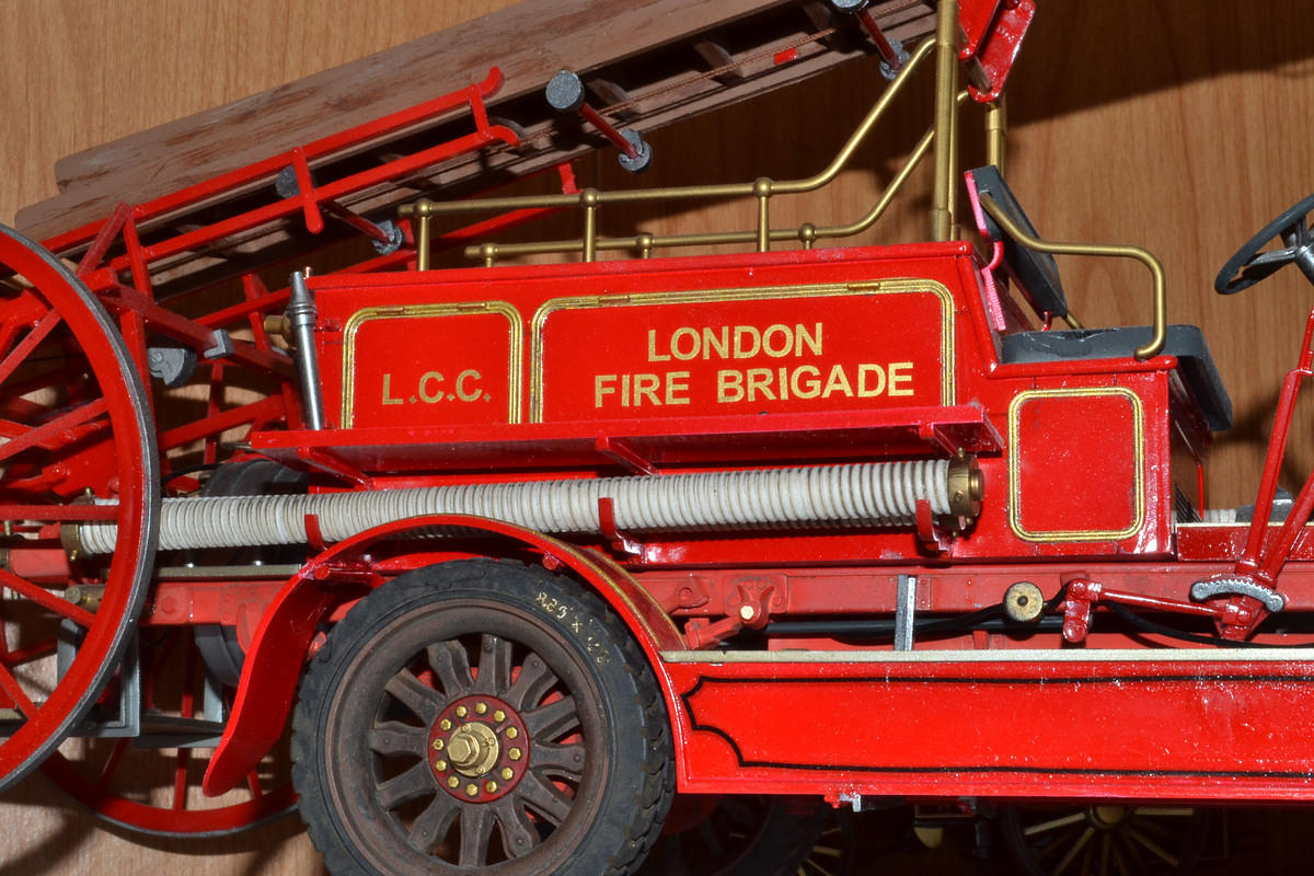 1:16 1914 Dennis Fire Engine by Bandai FINISHED - Page 2 - Made In ...