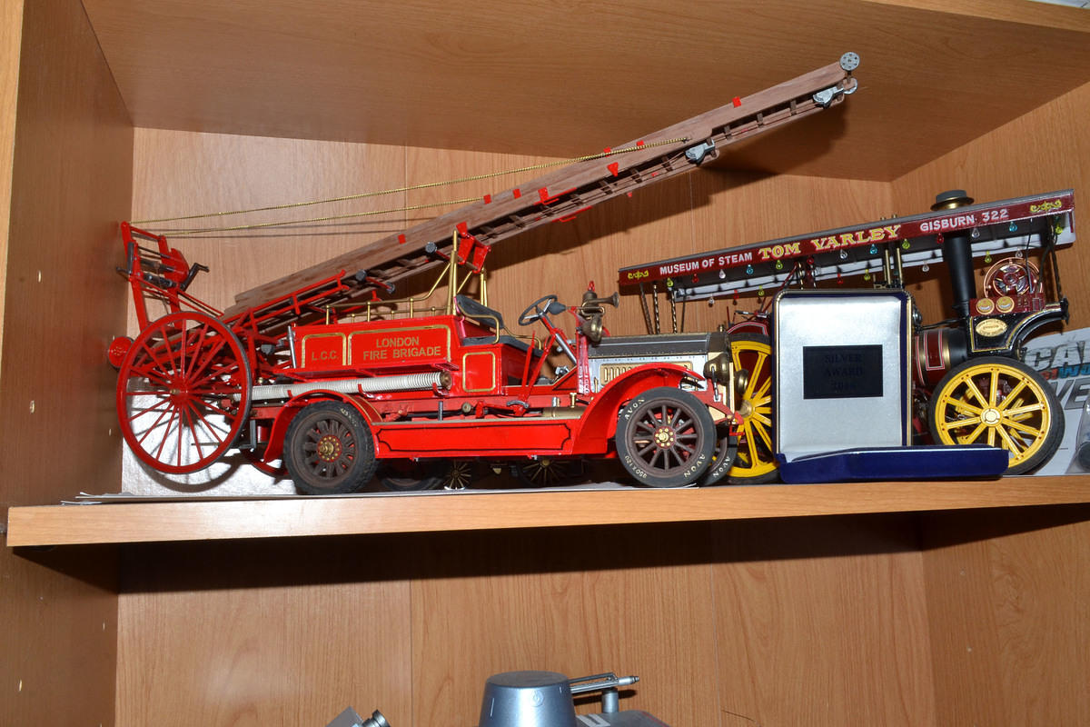 1:16 1914 Dennis Fire Engine by Bandai FINISHED - Page 2 - Made In ...