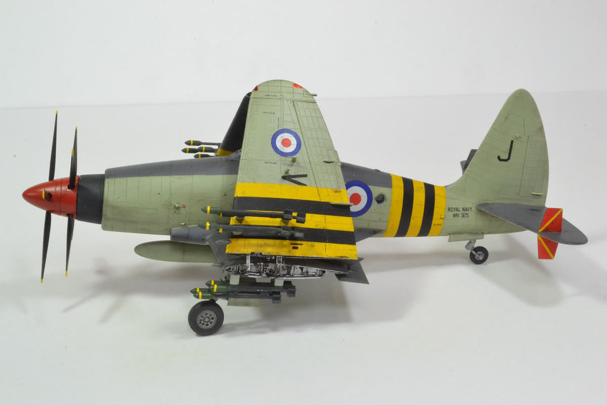 1:48 Westland Wyvern S4 ,Trumpeter with added wing fold detail and ...